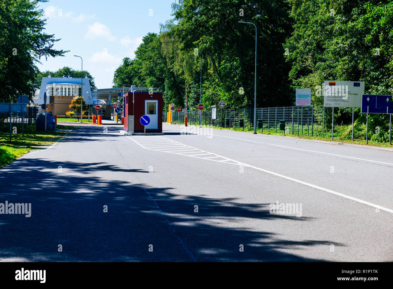 Lithuanian kaliningrad border hi-res stock photography and images - Alamy