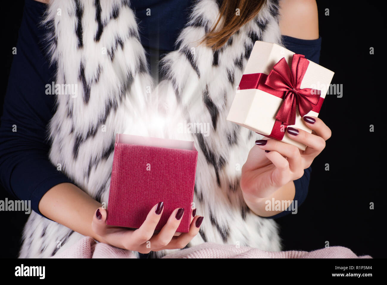 Light ray box hi-res stock photography and images - Alamy