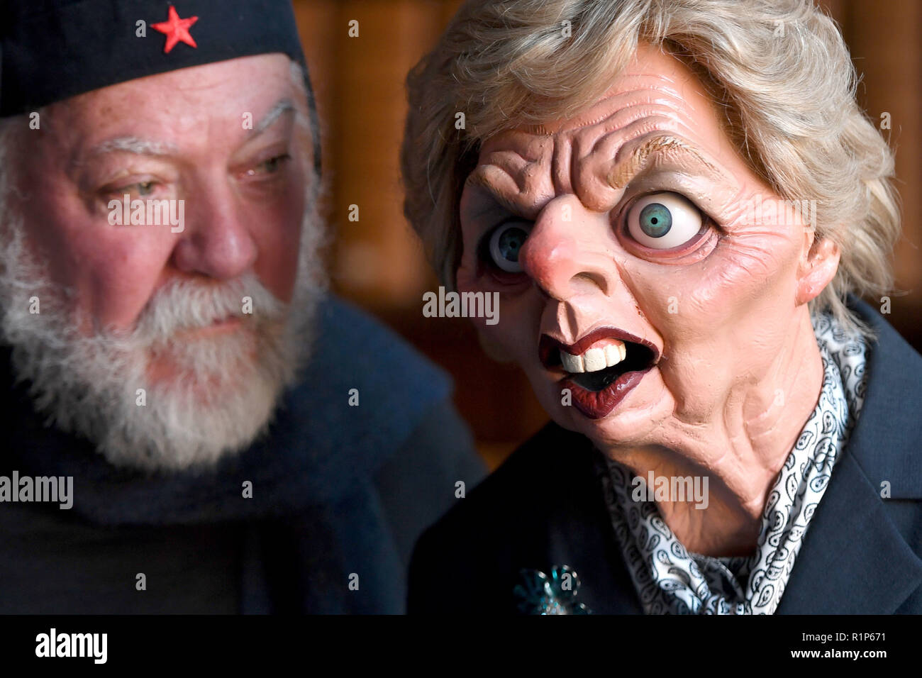 Spitting Image High Resolution Stock Photography and Images - Alamy