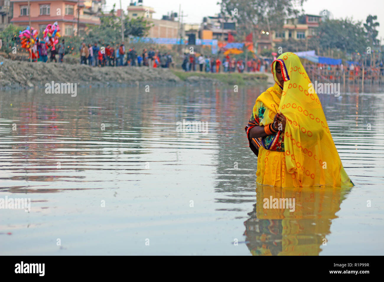 Chhath puja hi-res stock photography and images - Alamy