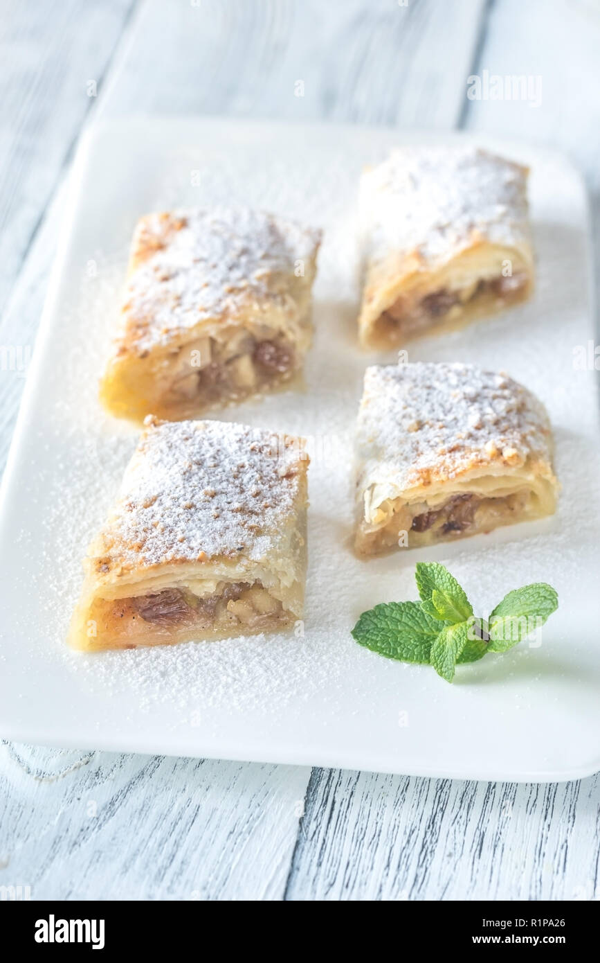 Apple strudel icing sugar on hi-res stock photography and images - Alamy