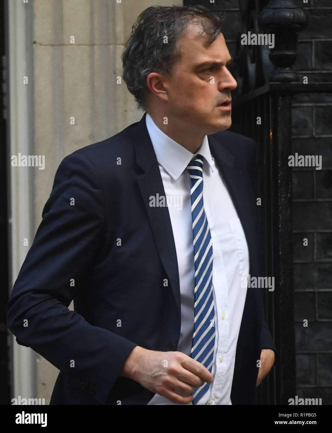 Chief Whip Julian Smith leaves Downing Street, London Stock Photo - Alamy