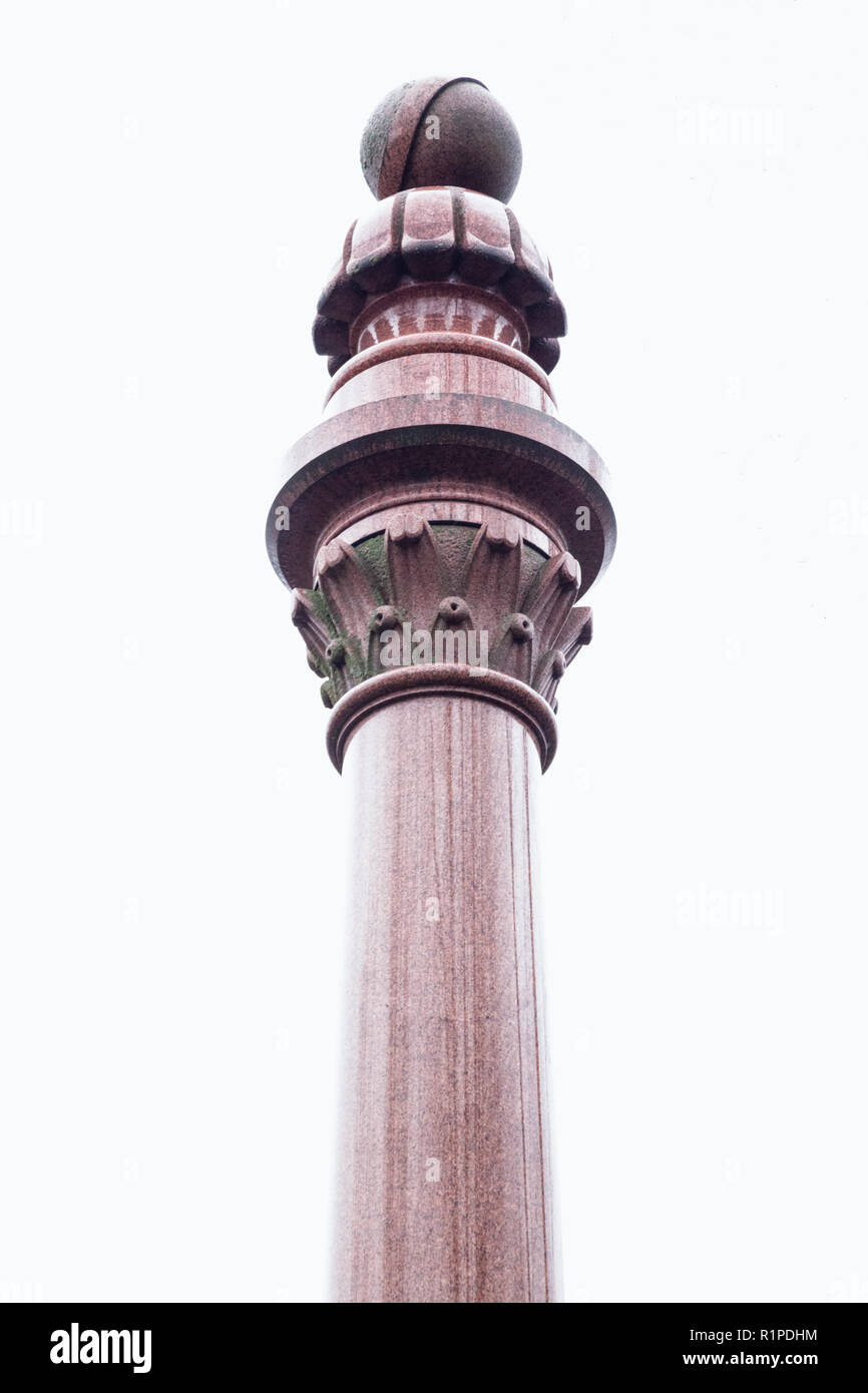 Classical architecture monumental sculpture hi-res stock photography ...