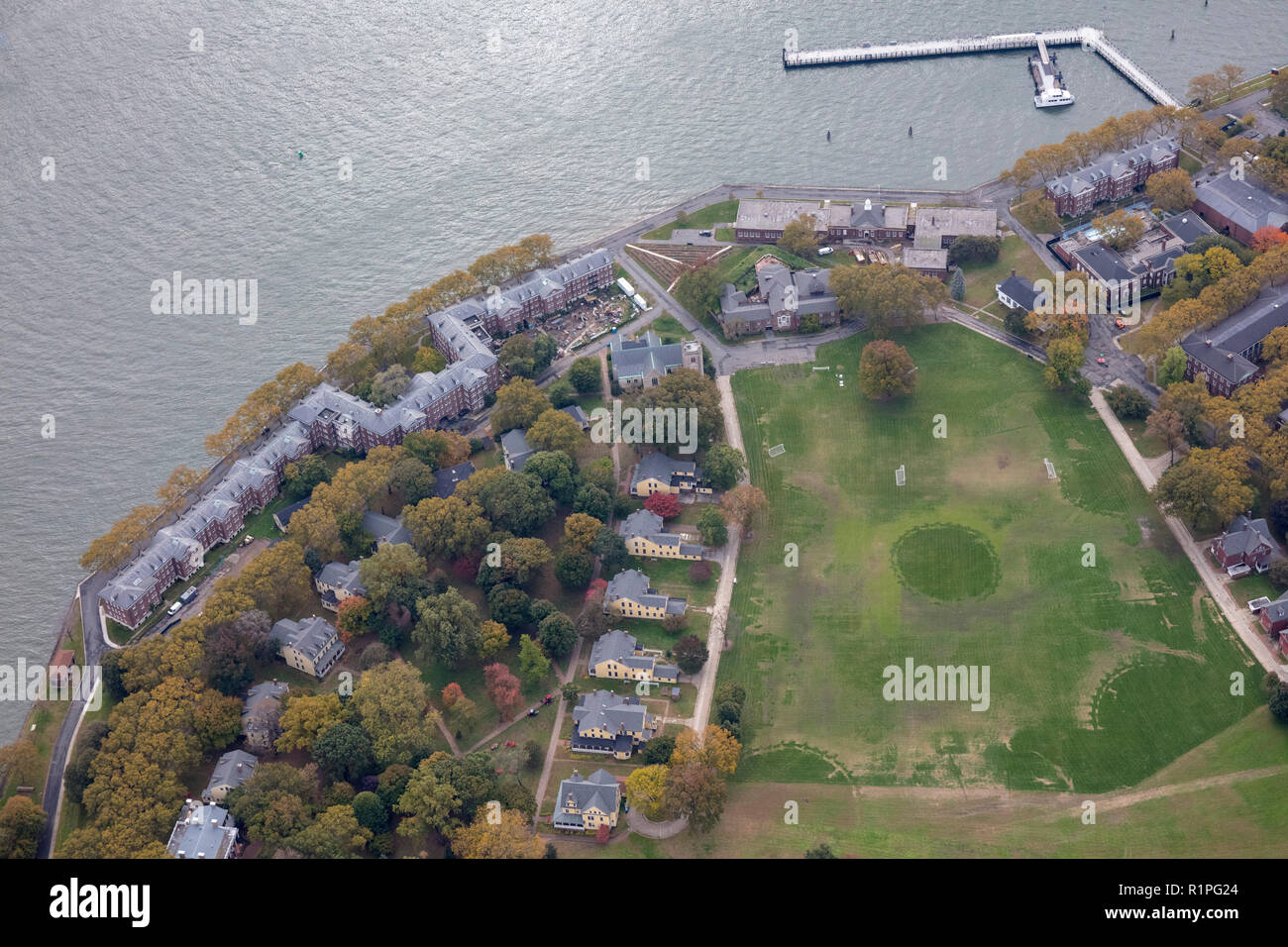 Governors island High Resolution Stock Photography and Images - Alamy