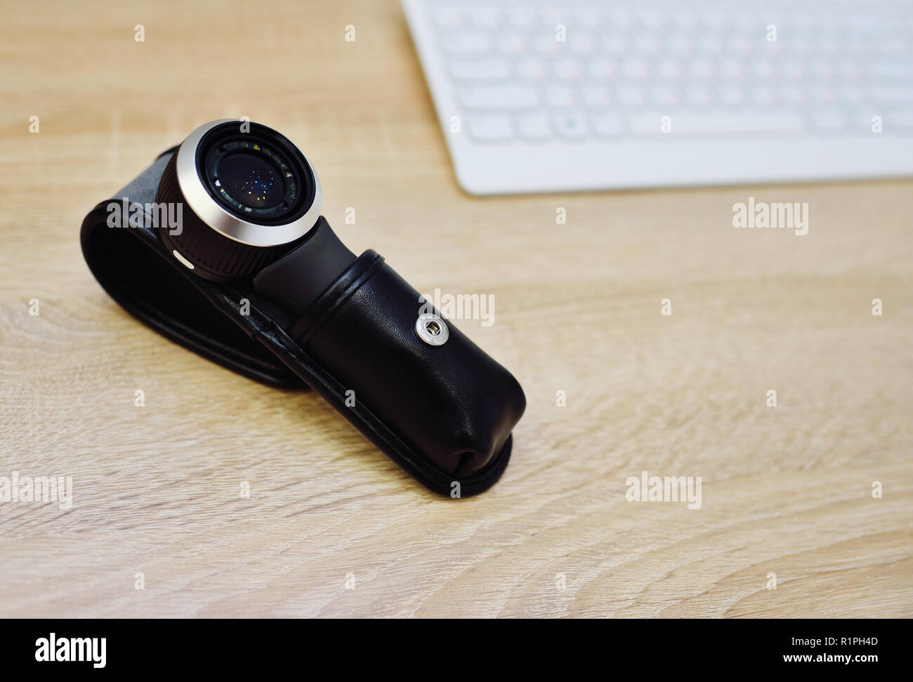 stationary Dermatoscope-a device for the detection and diagnosis of ...