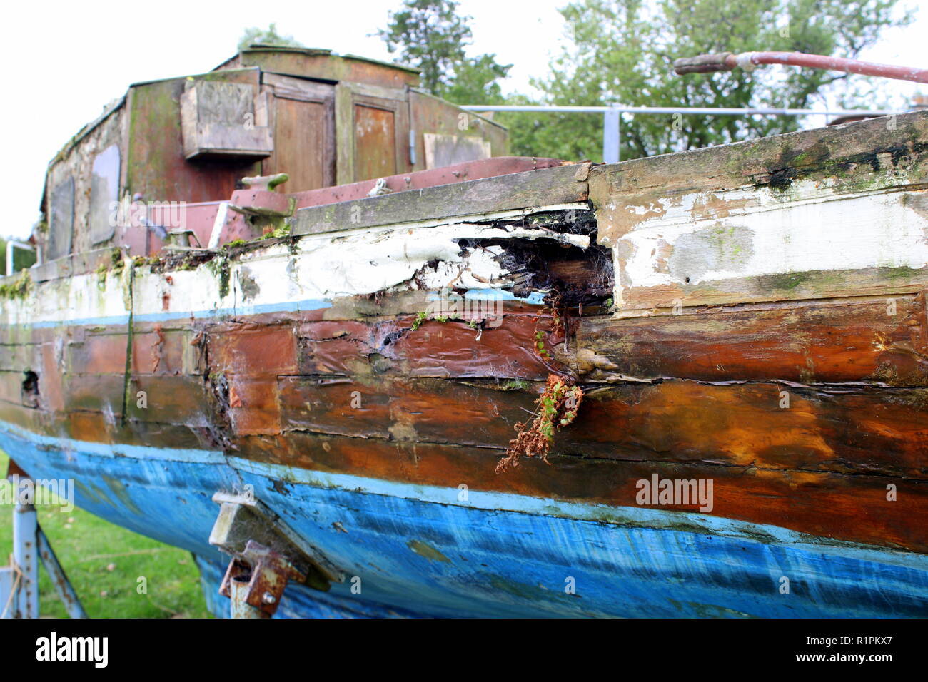 Industrial building, machines, iron building, Iron works Stock Photo ...