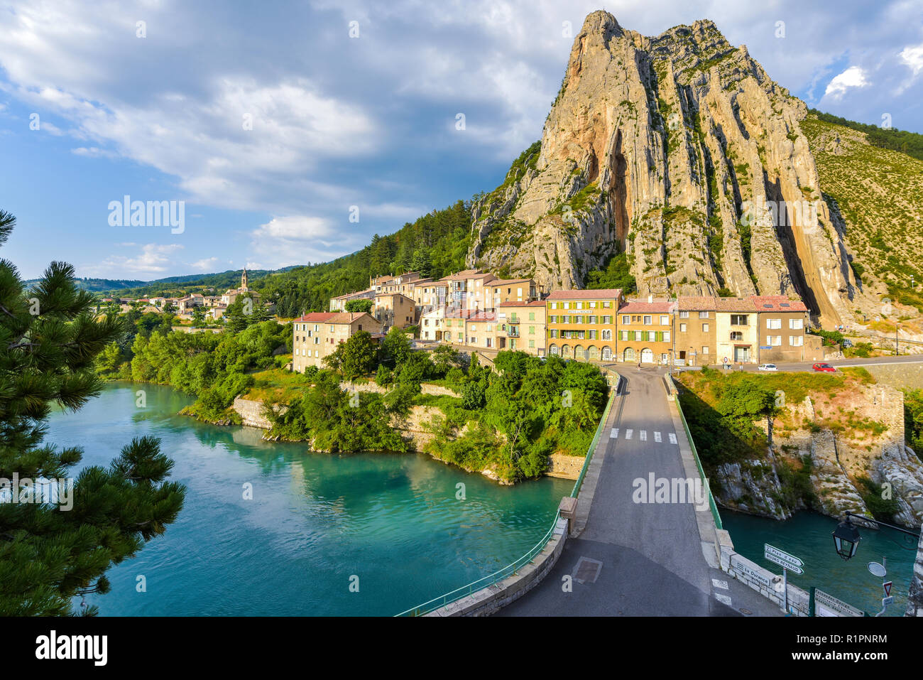 River durance france hi-res stock photography and images - Alamy