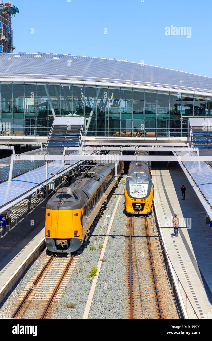 Utrecht Centraal Railway Station Stock Photo - Alamy