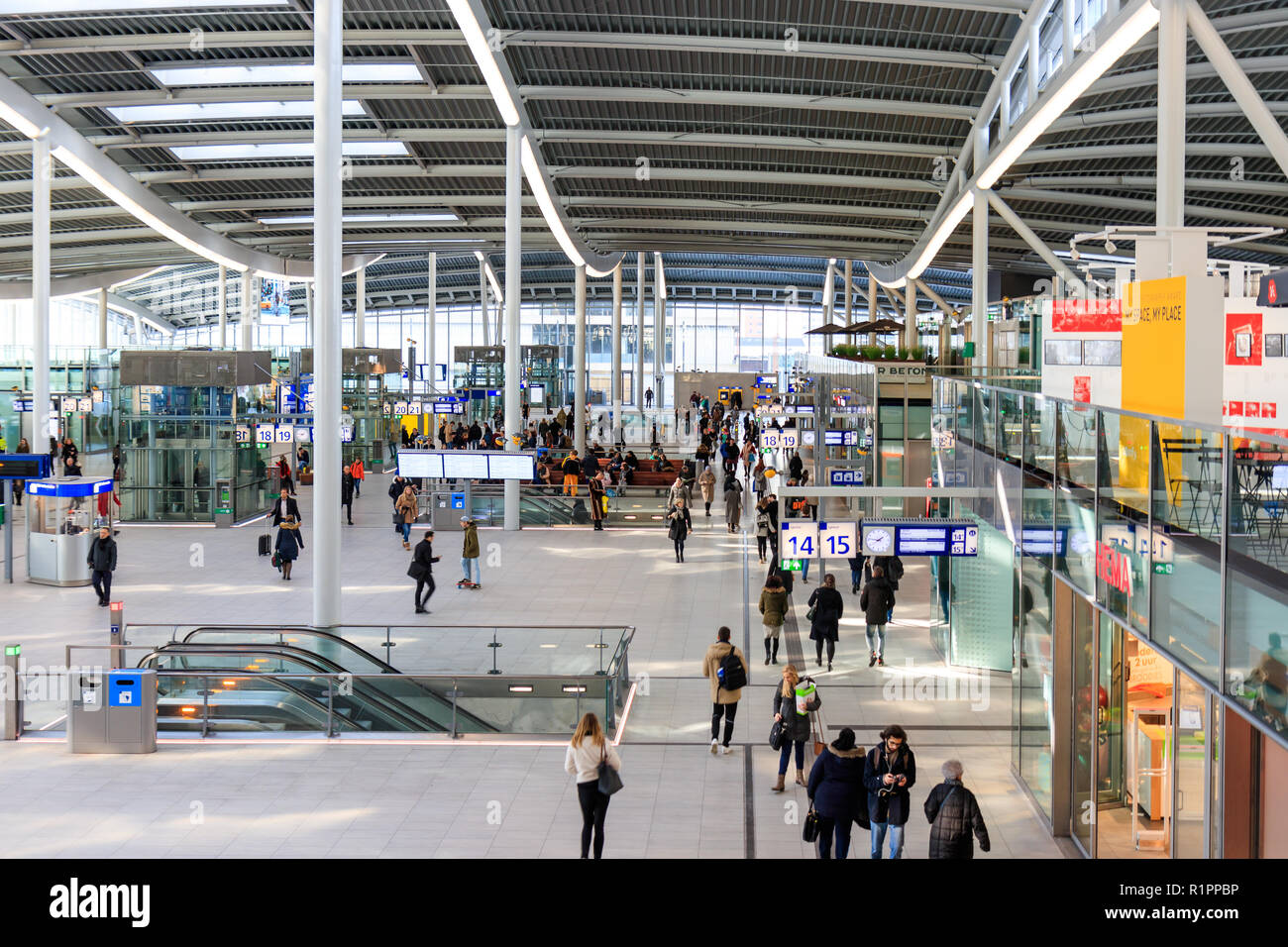Utrecht centraal railway station hi-res stock photography and images ...