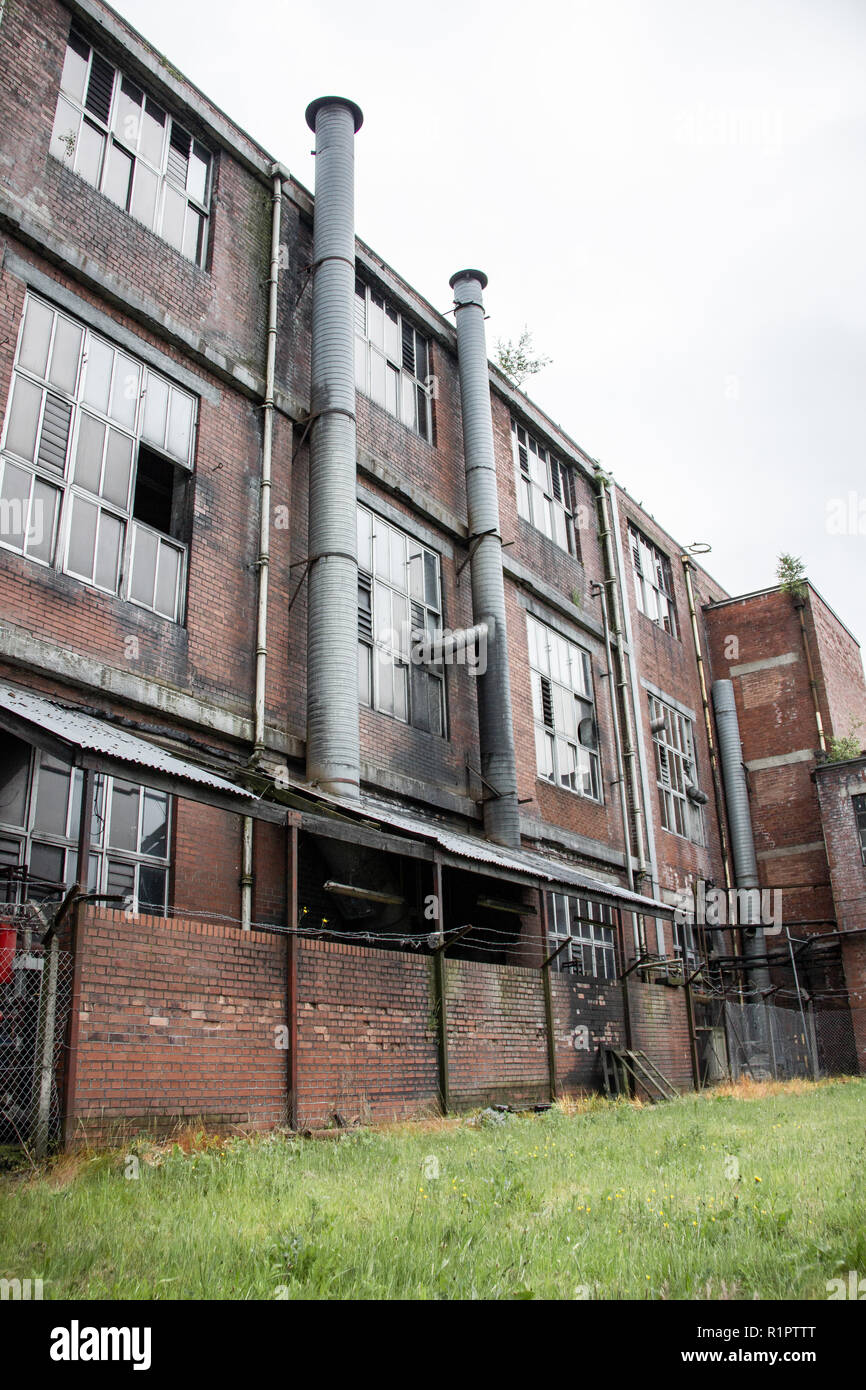 Abandoned closed factory Stock Photo - Alamy