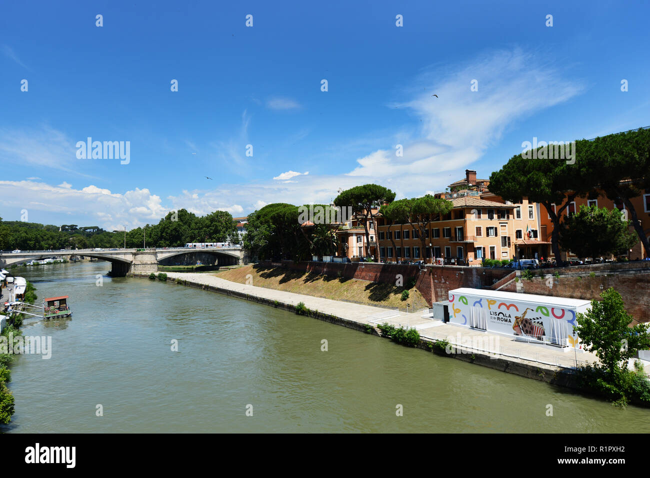 Garibaldi bridge with a tram over the Tiber river in Rome Stock Photo ...