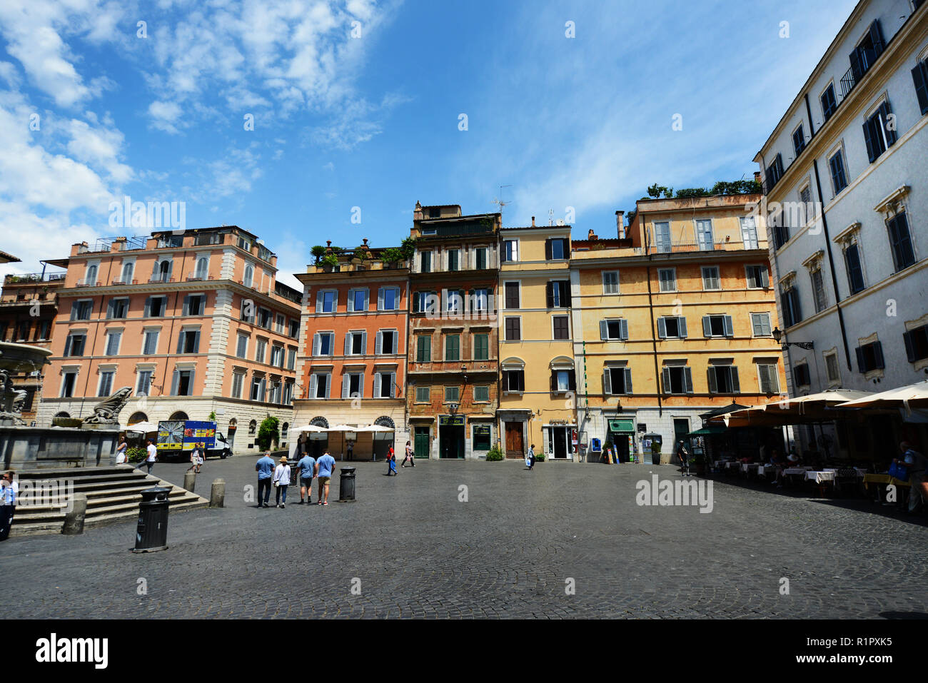 Piazza di Santa Maria in Rome Stock Photo - Alamy