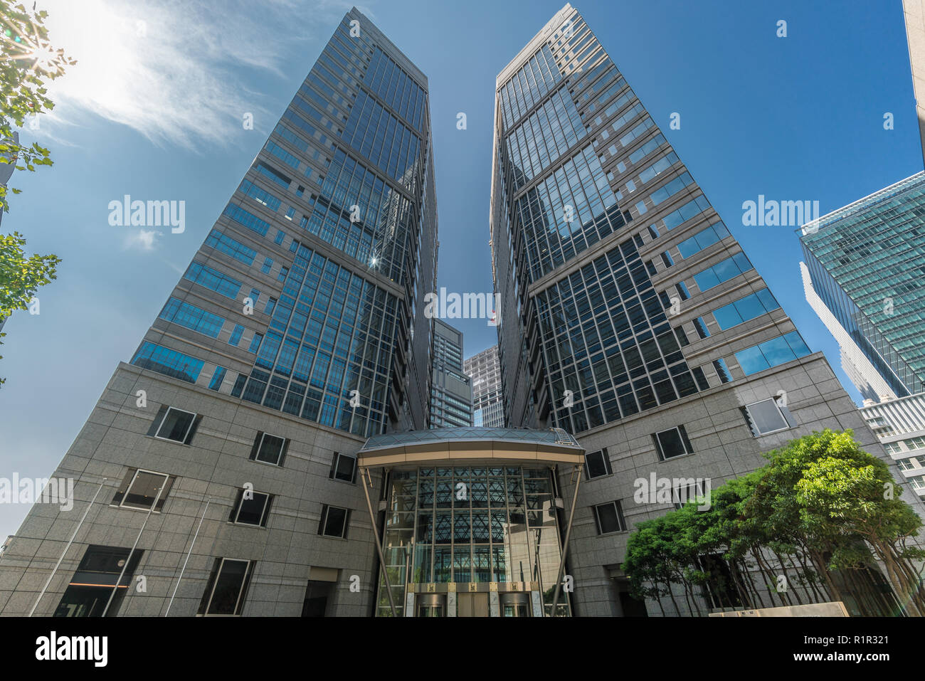 The otemachi tower hi-res stock photography and images - Alamy