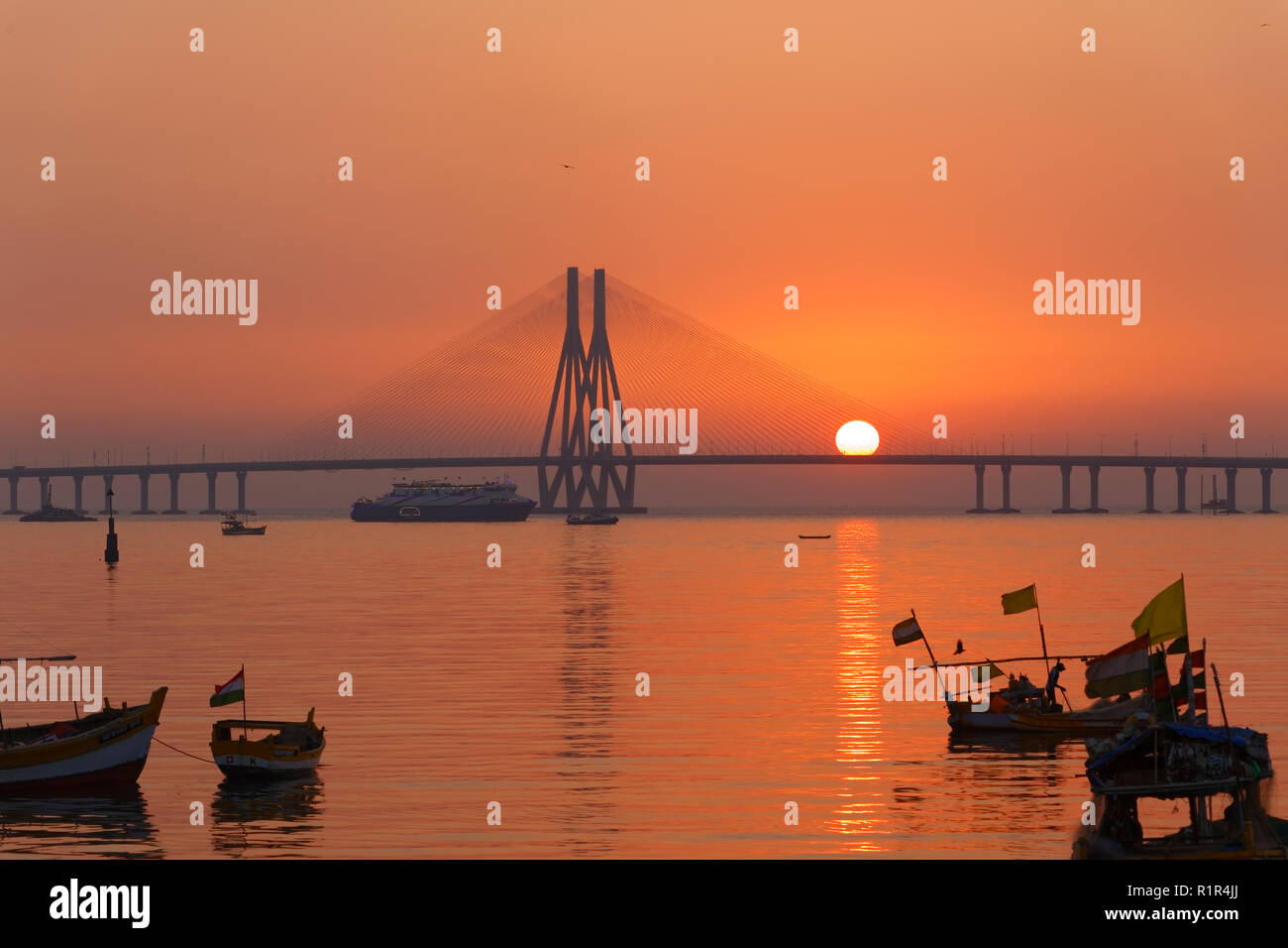 Bandra Worli sea link also known as Rajiv Gandhi Sea link, at Sunset ...