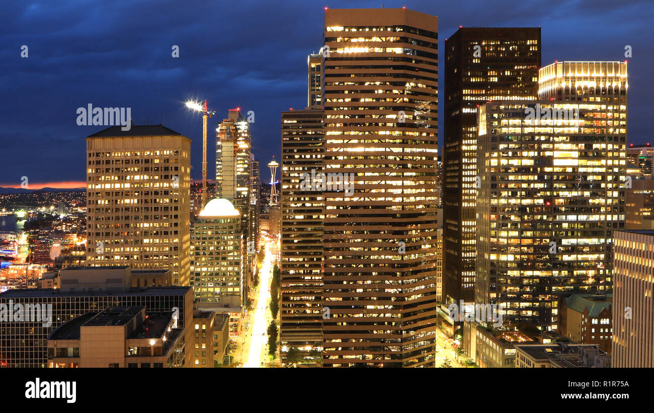 Seattle city night aerial hi-res stock photography and images - Alamy