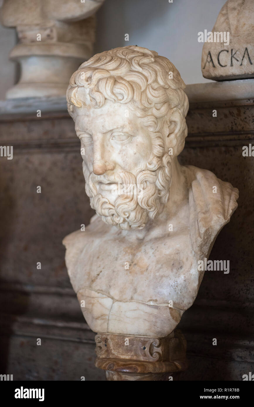 Portrait museum copy hi-res stock photography and images - Alamy