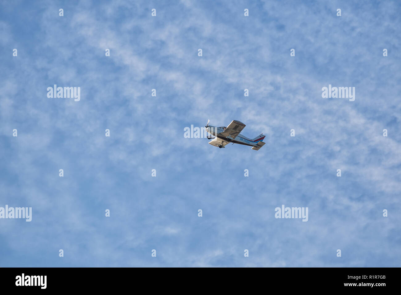 Piper cherokee aircraft hi-res stock photography and images - Alamy