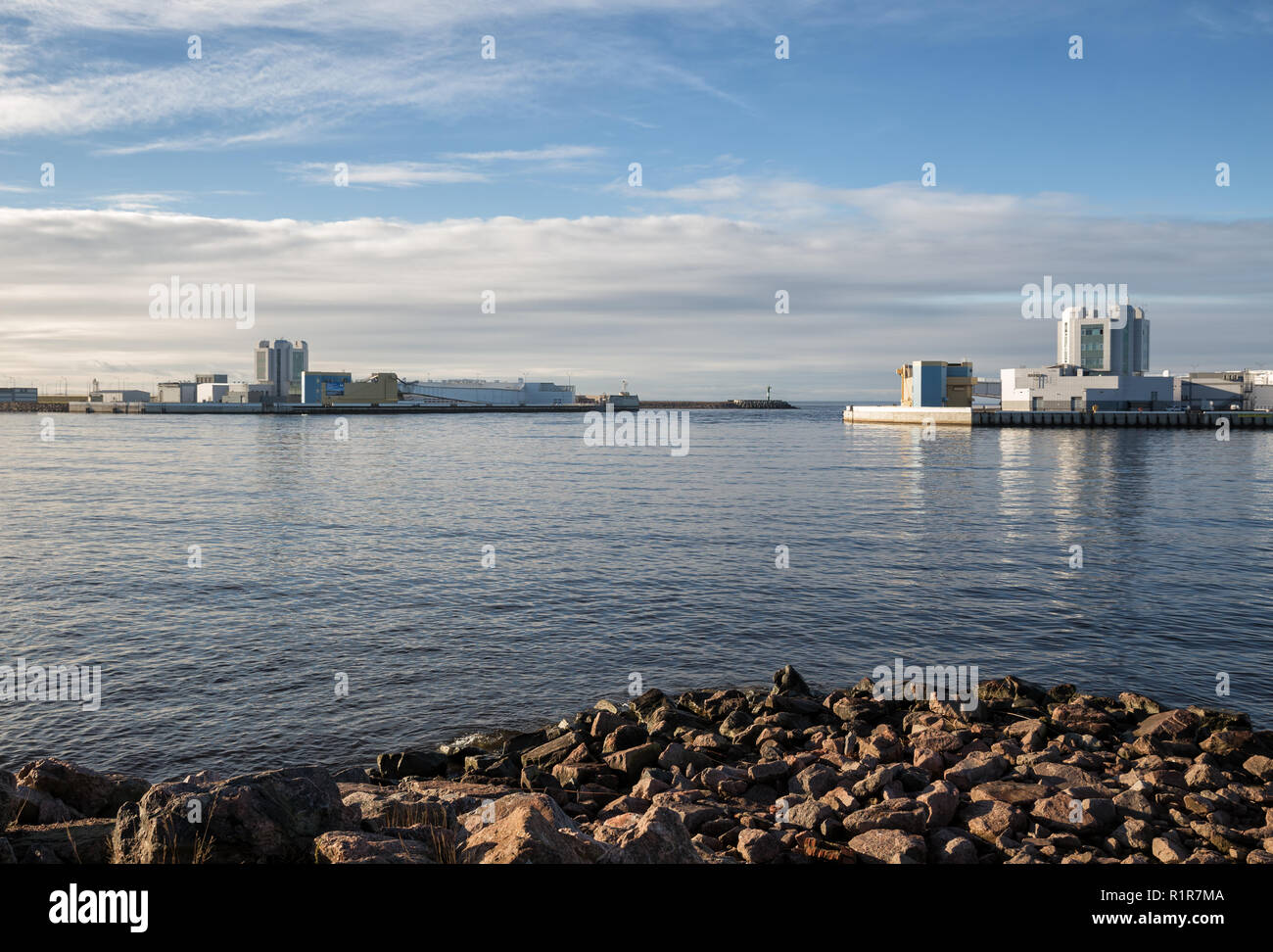 Open caissons hi-res stock photography and images - Alamy