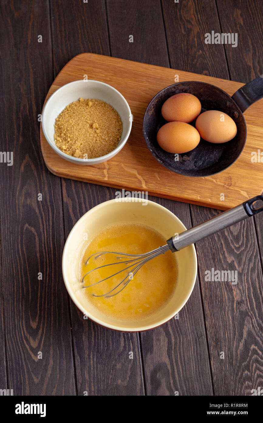 Batter pancake hi-res stock photography and images - Alamy