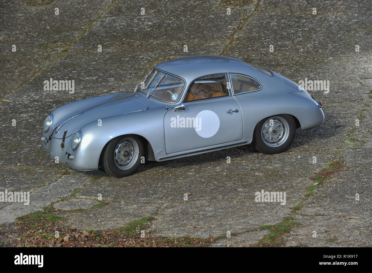 Porsche 356 coupe 1959 hi-res stock photography and images - Alamy
