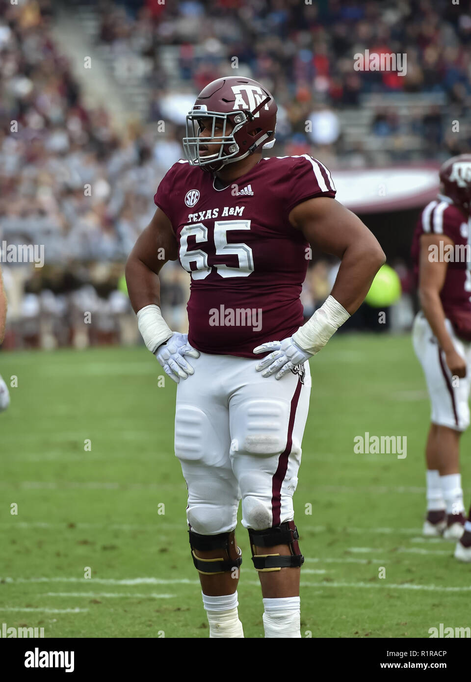College Station, TX, USA. 10th Nov, 2018. Texas A&M lineman, Dan Moore ...