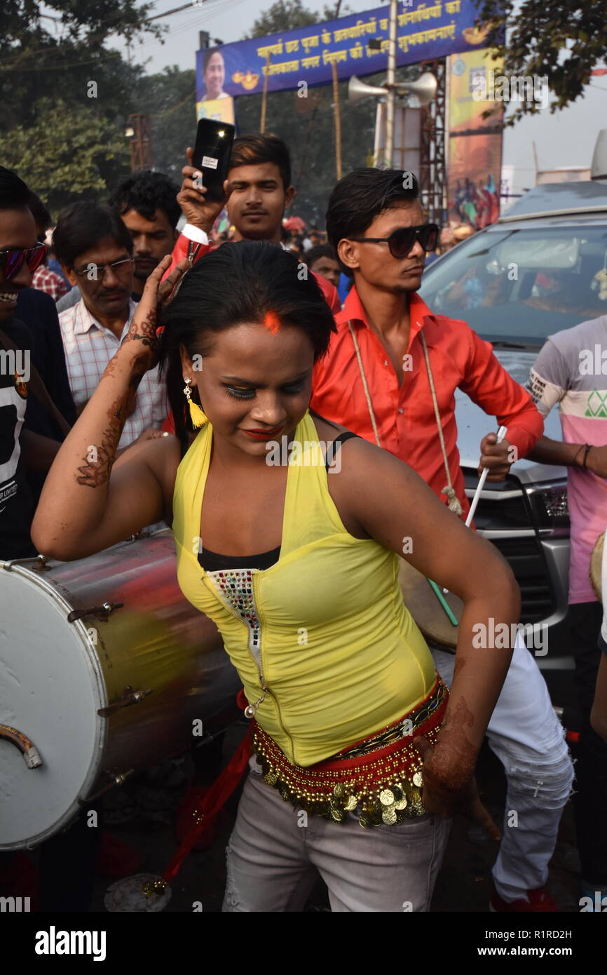 Hijra Dance High Resolution Stock Photography and Images - Alamy