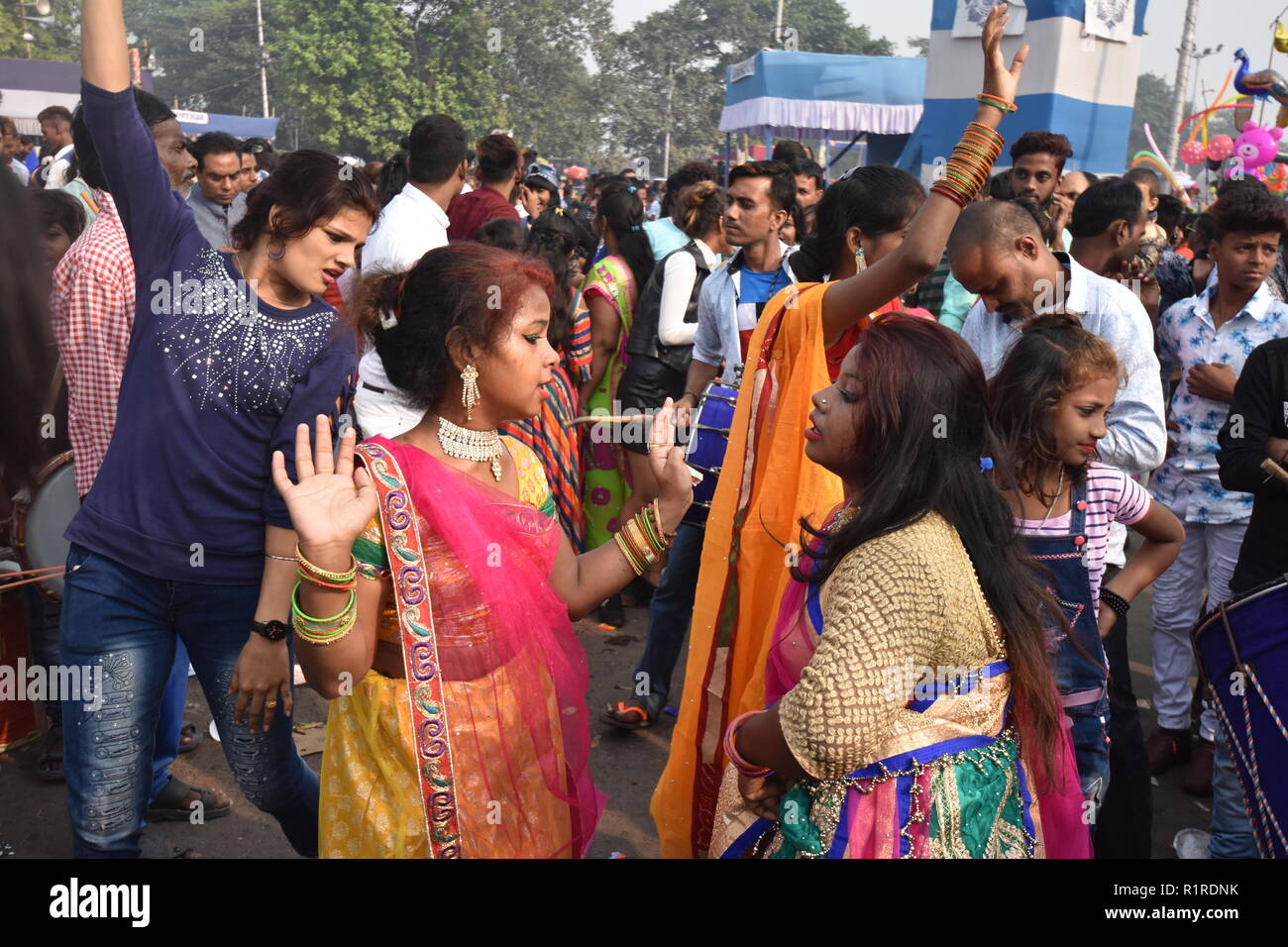 Hindu Devotees Dancing High Resolution Stock Photography and Images - Alamy