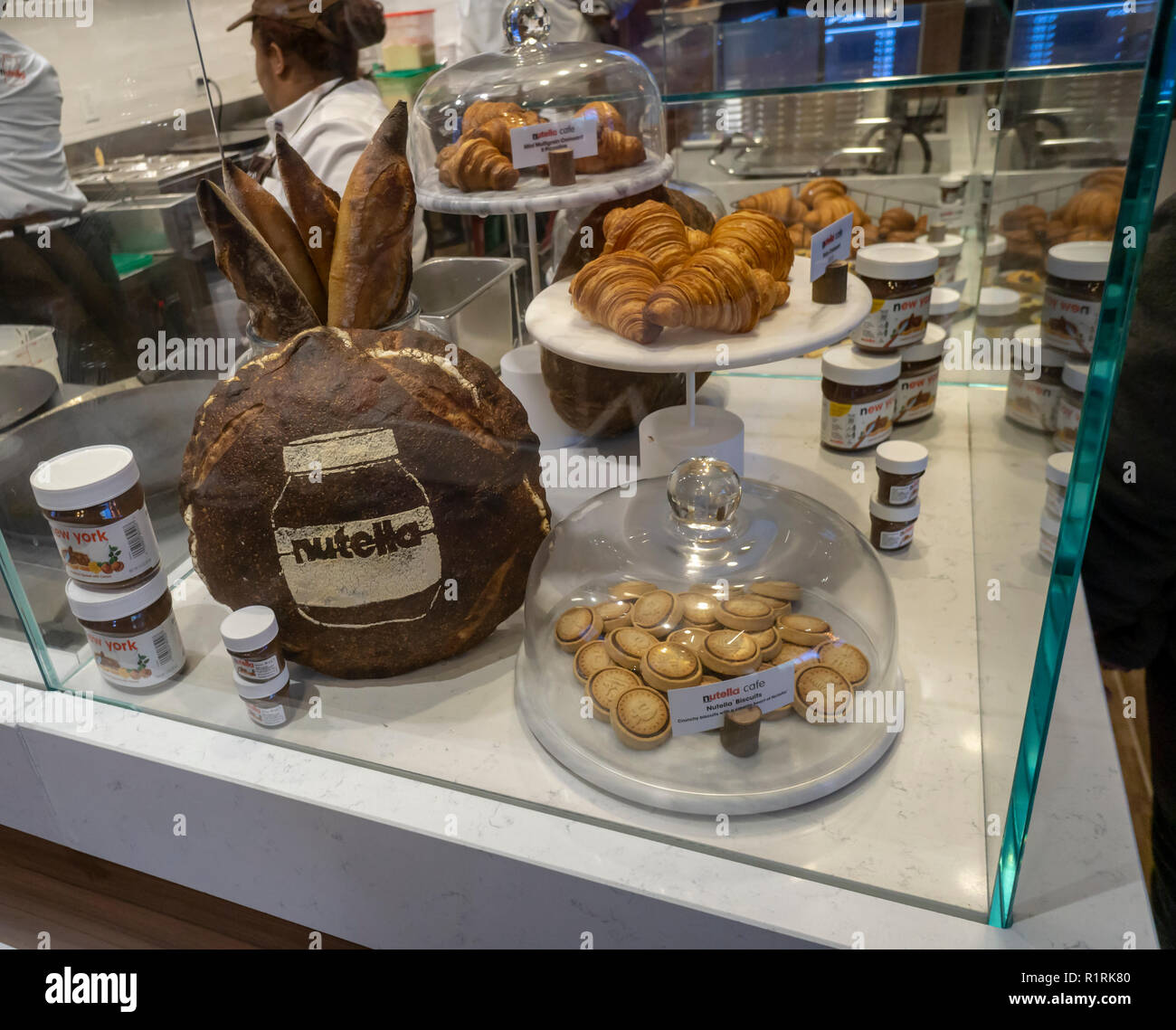 Nutella logo hi-res stock photography and images - Alamy