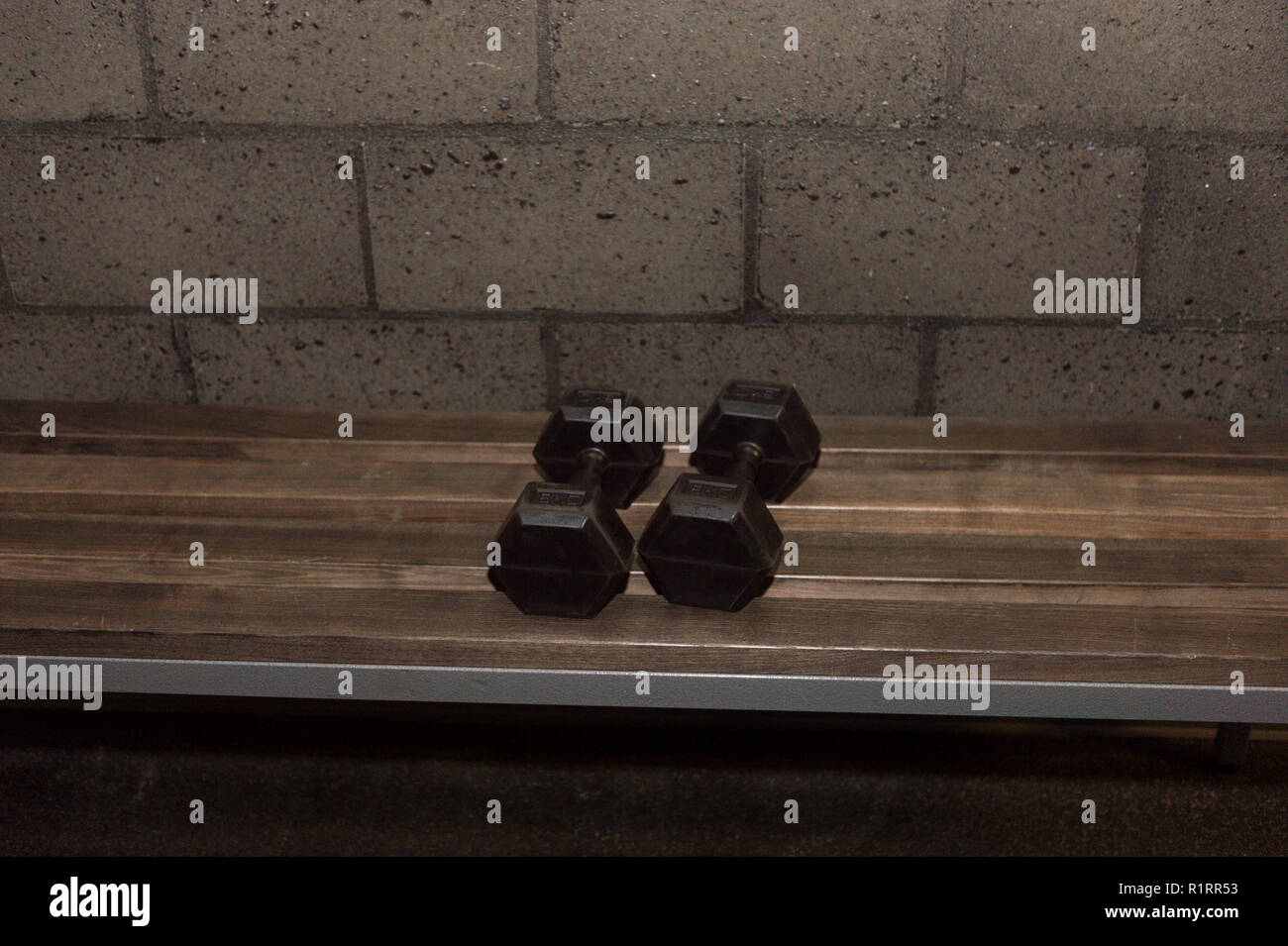 Lifting Dumbells High Resolution Stock Photography and Images - Alamy