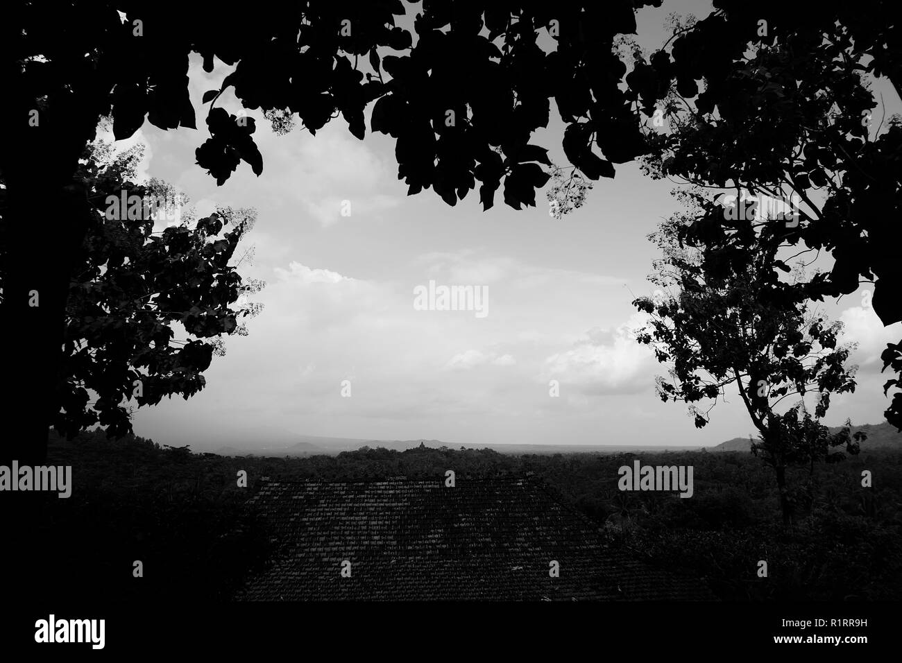 Monochromatic history hi-res stock photography and images - Alamy