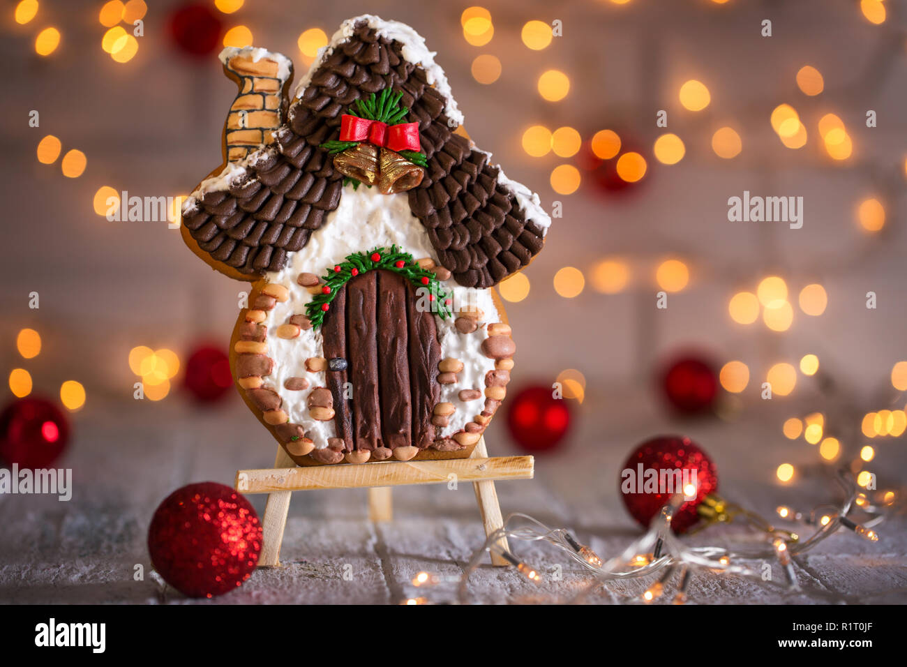 Childrens sweet stand hi-res stock photography and images - Alamy