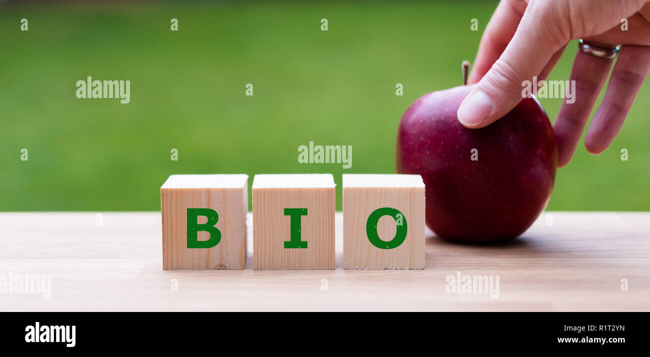 Dice form the word "BIO Stock Photo - Alamy