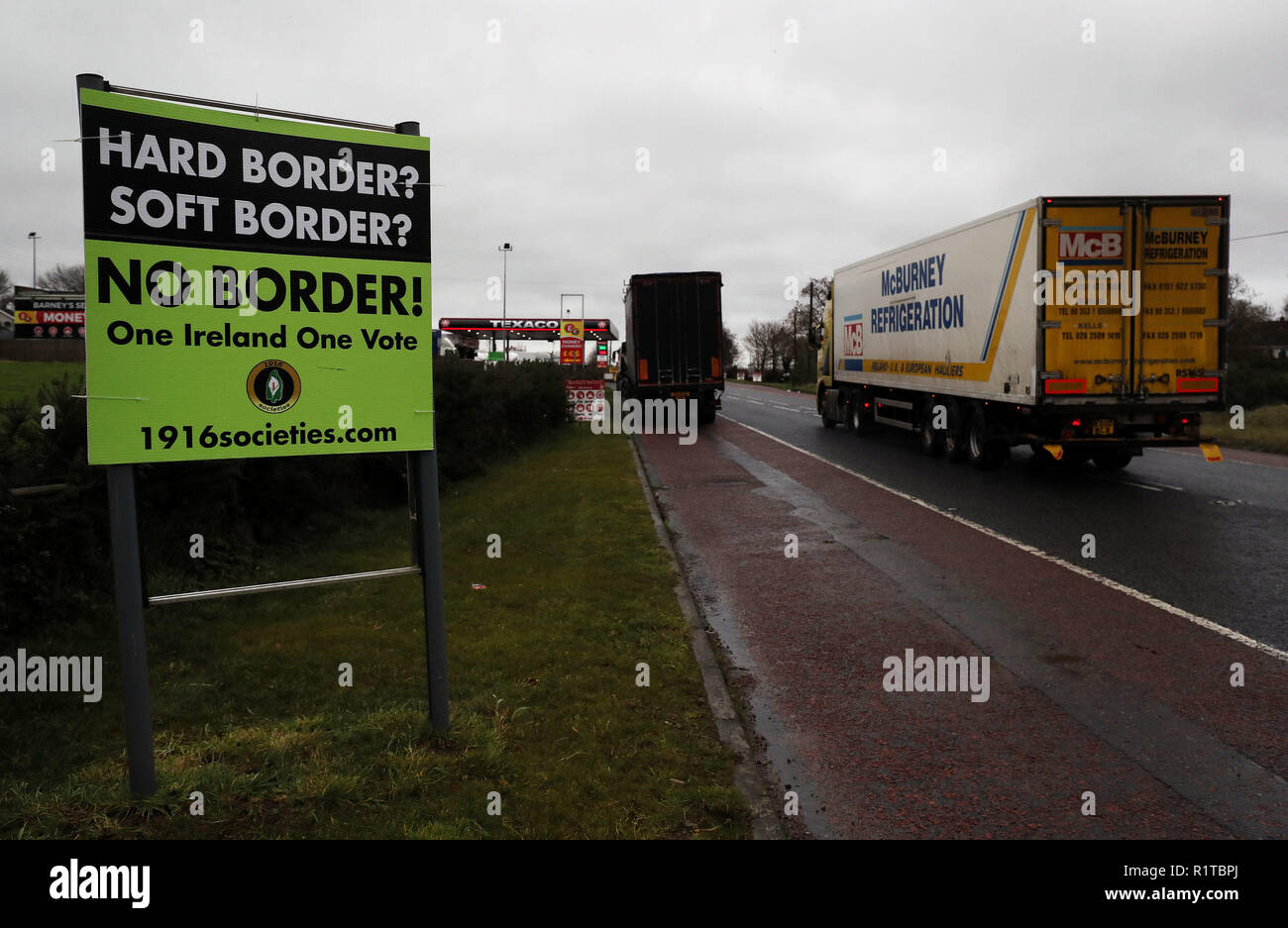 Dublin road and border hi-res stock photography and images - Alamy