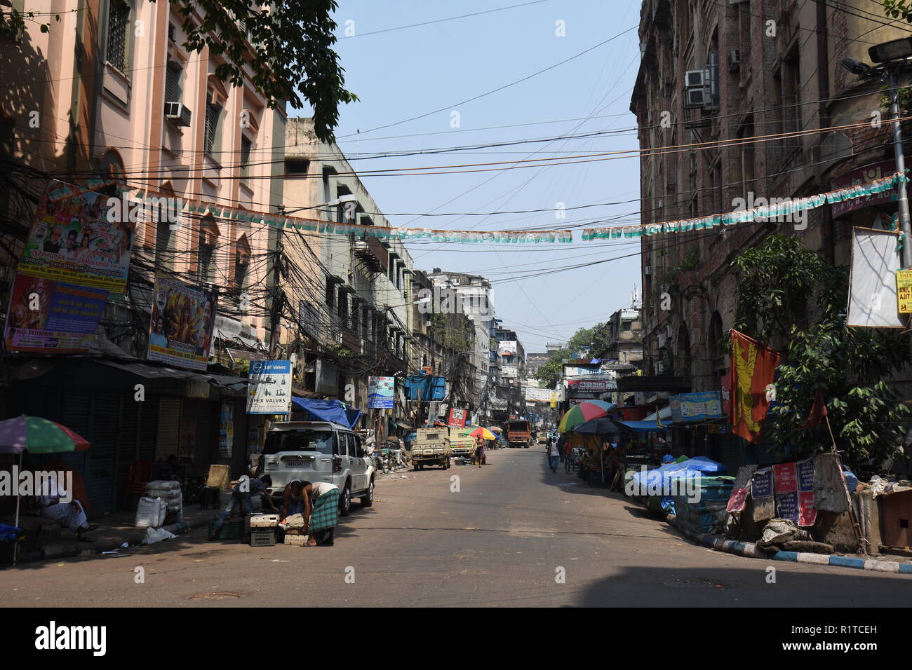 Netaji Subhas road, Canning street crossing, Burrabazar, Kolkata, India ...