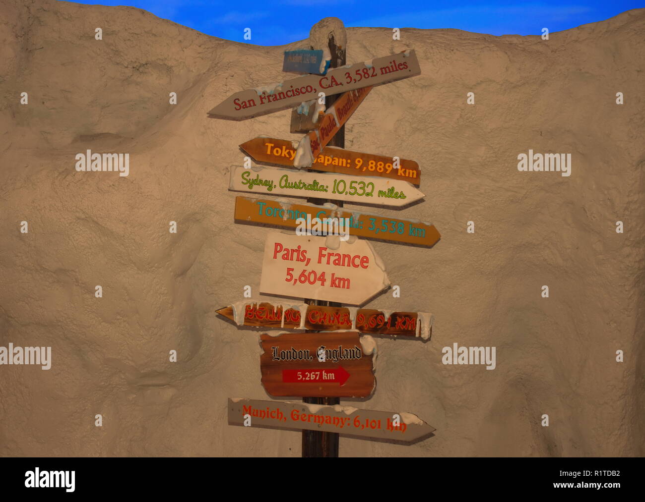 Orlando, Florida. September 09, 2018 Signpost with Multiple Directions ...