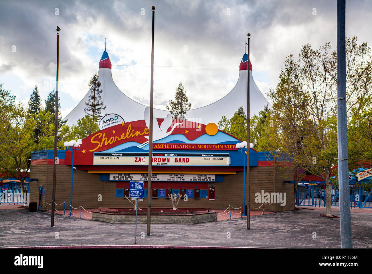 Amphiteater seating hi-res stock photography and images - Alamy