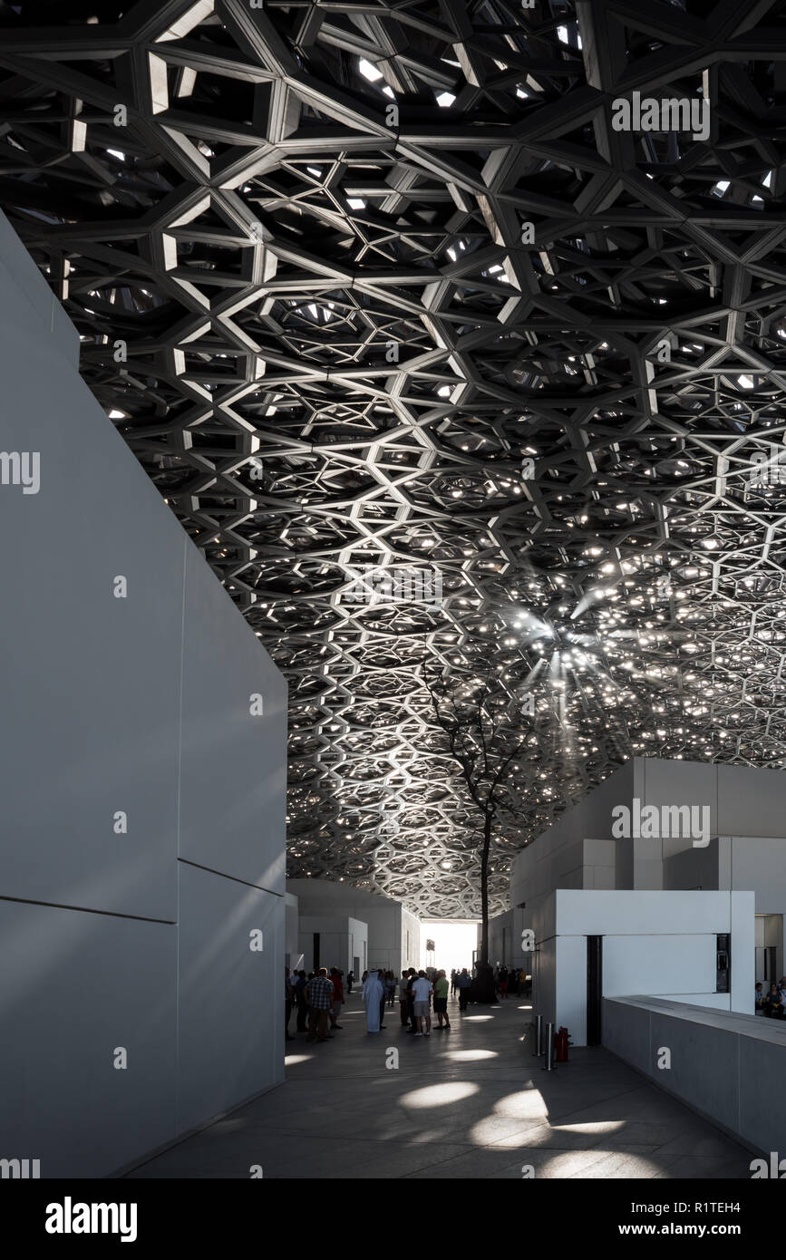 Tourist visiting Louvre Abu Dhabi, UAE Stock Photo - Alamy