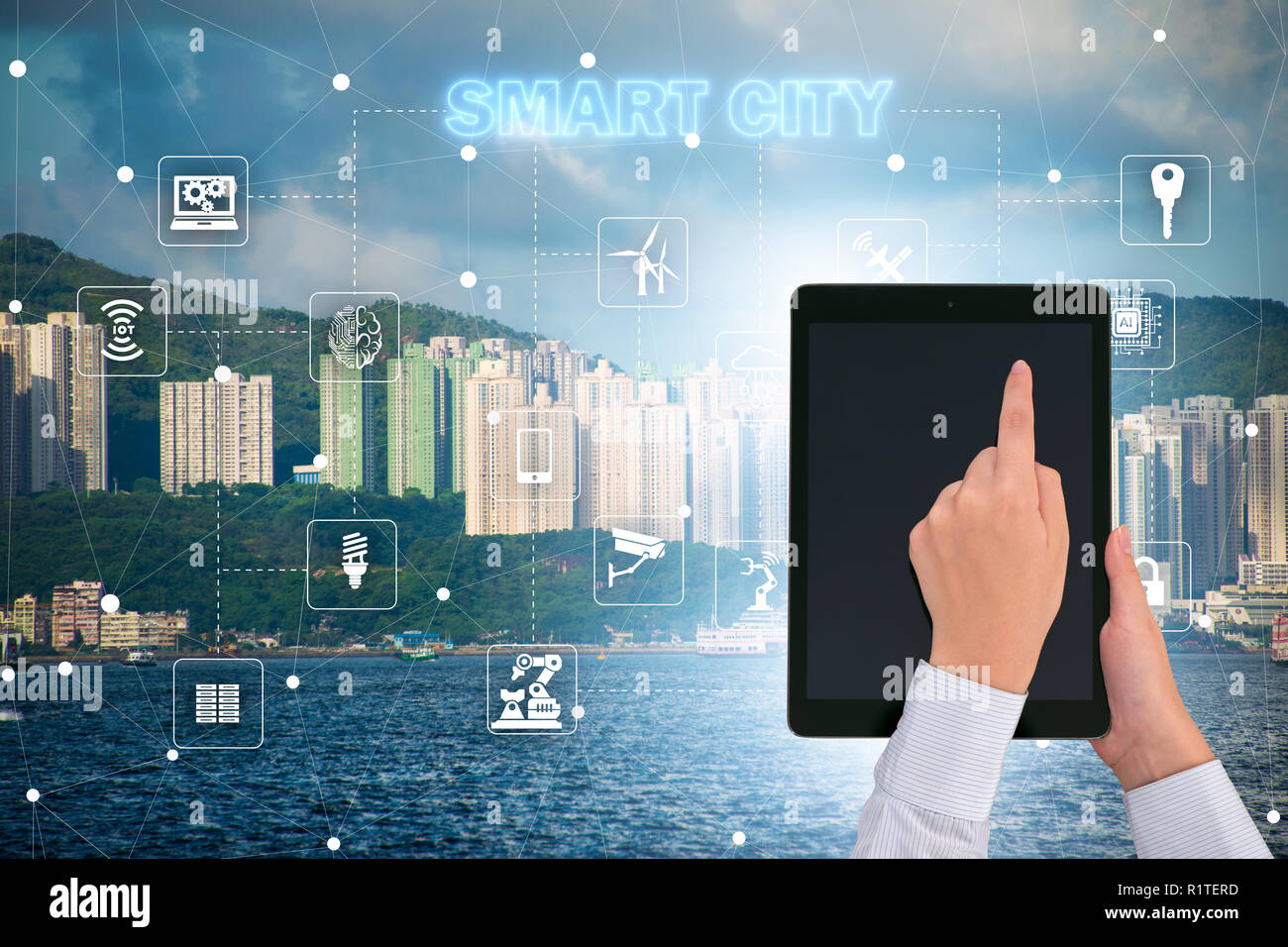 Smart city in innovation concept Stock Photo - Alamy