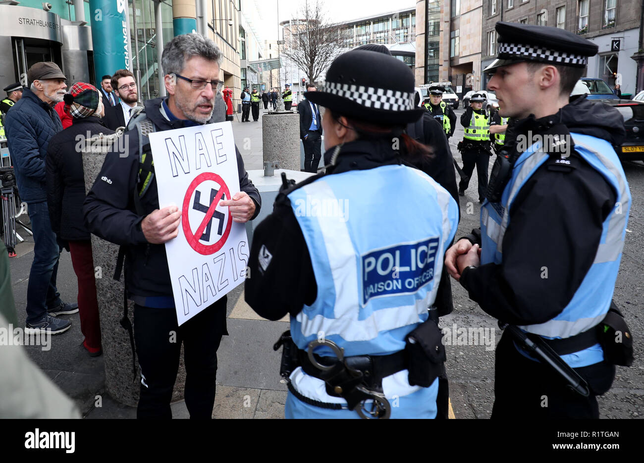 Anti white racism hi-res stock photography and images - Alamy