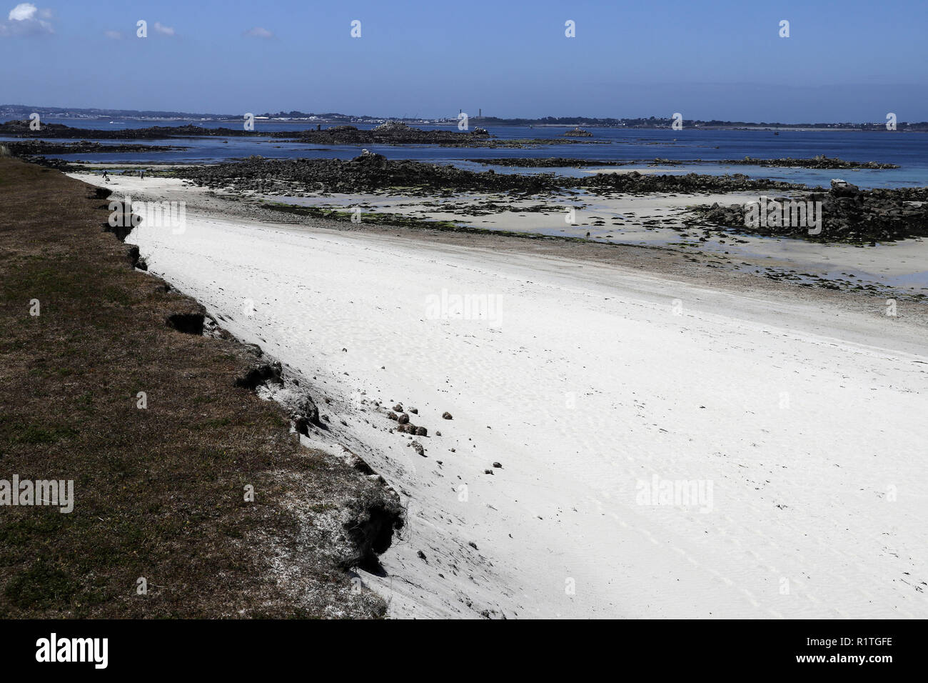 Shell Beach, Herm Island, Channel Islands, UK Stock Photo - Alamy