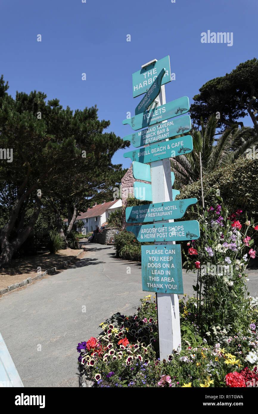 Wooden direction sign hi-res stock photography and images - Alamy