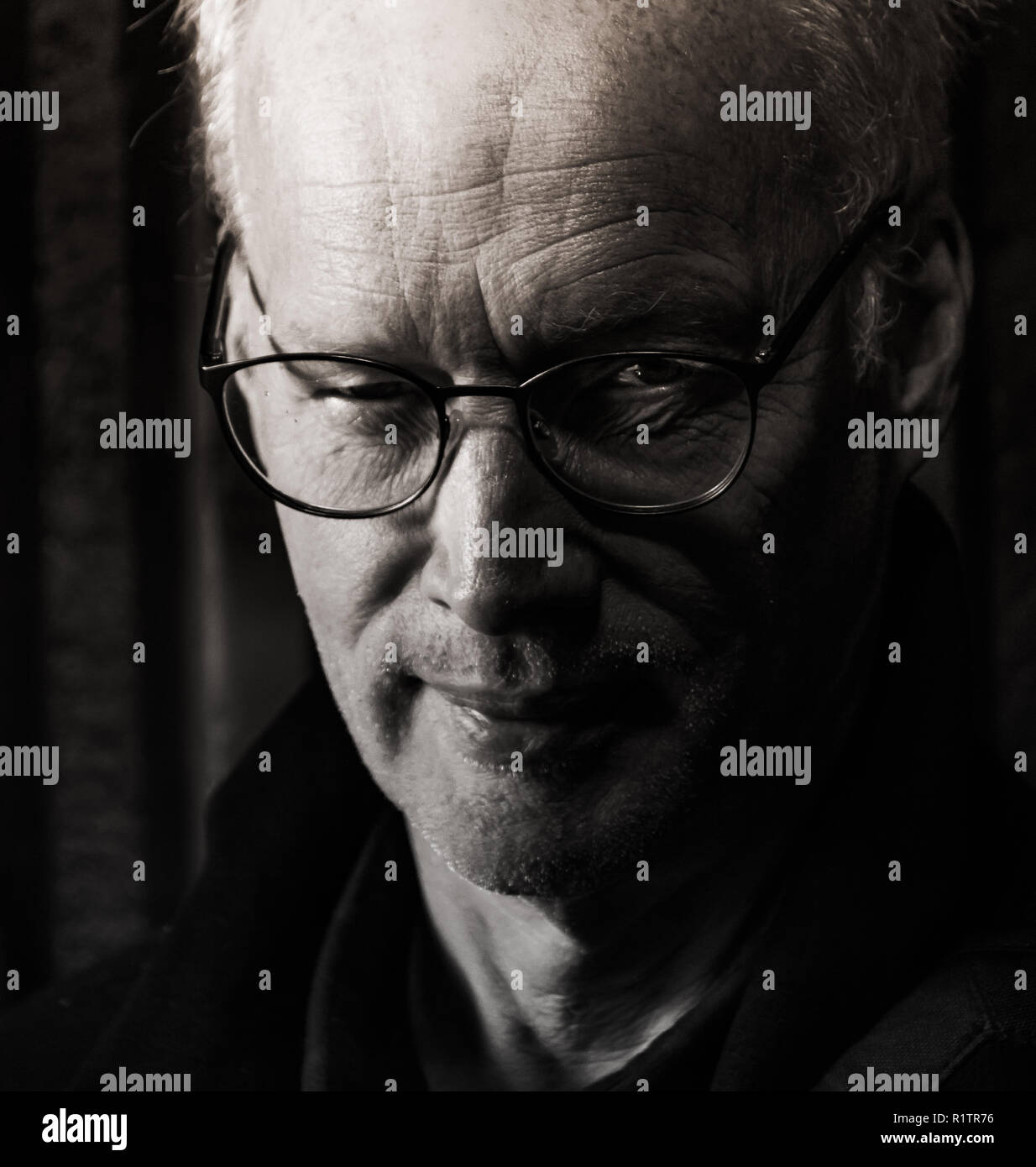 Sinister looking hi-res stock photography and images - Alamy