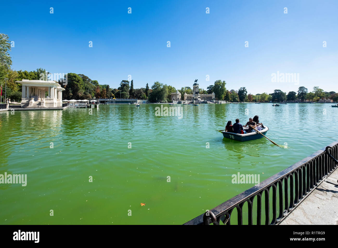 Boating on the lake in the Retiro park in Madrid, Spain Stock Photo - Alamy