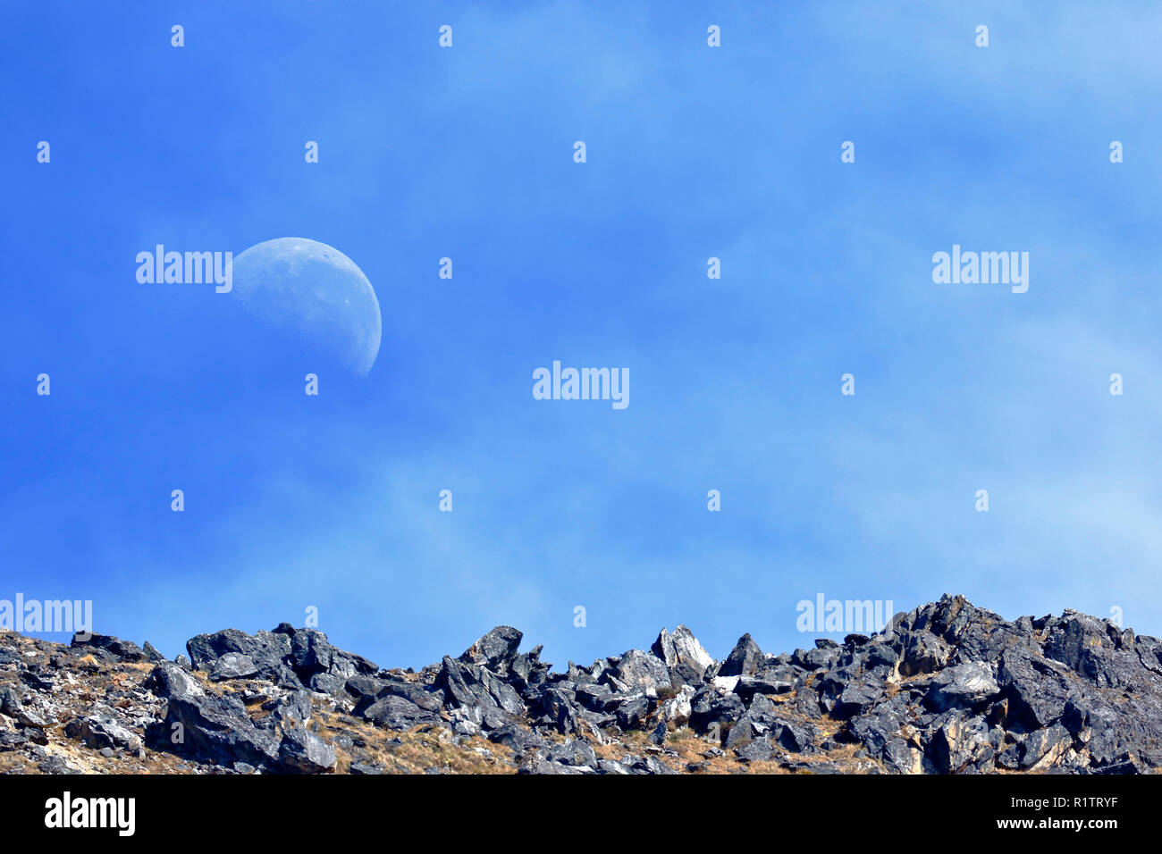 Wallpaper moon hi-res stock photography and images - Alamy