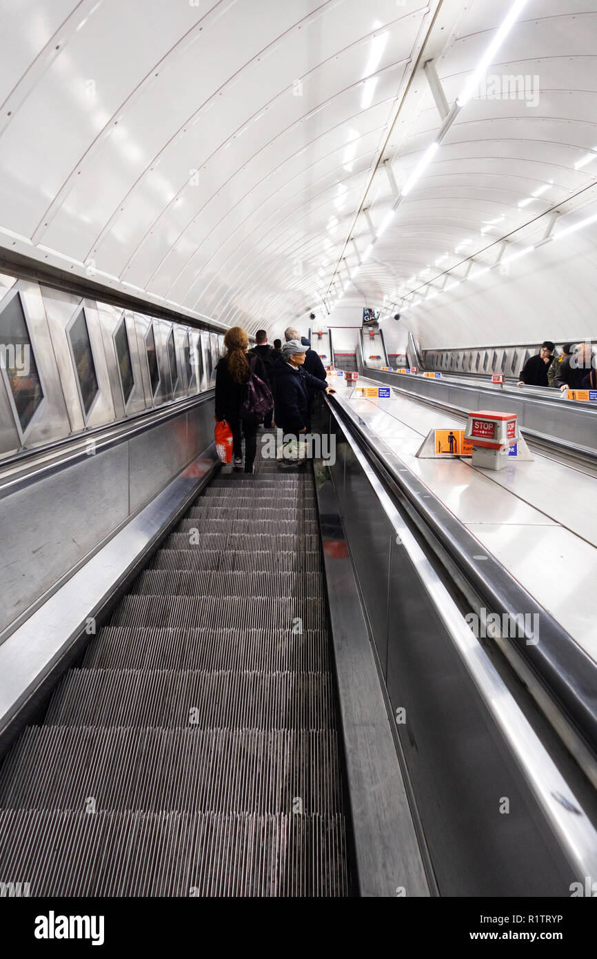 Tube commuters time, London commuters travelling down the Underground ...