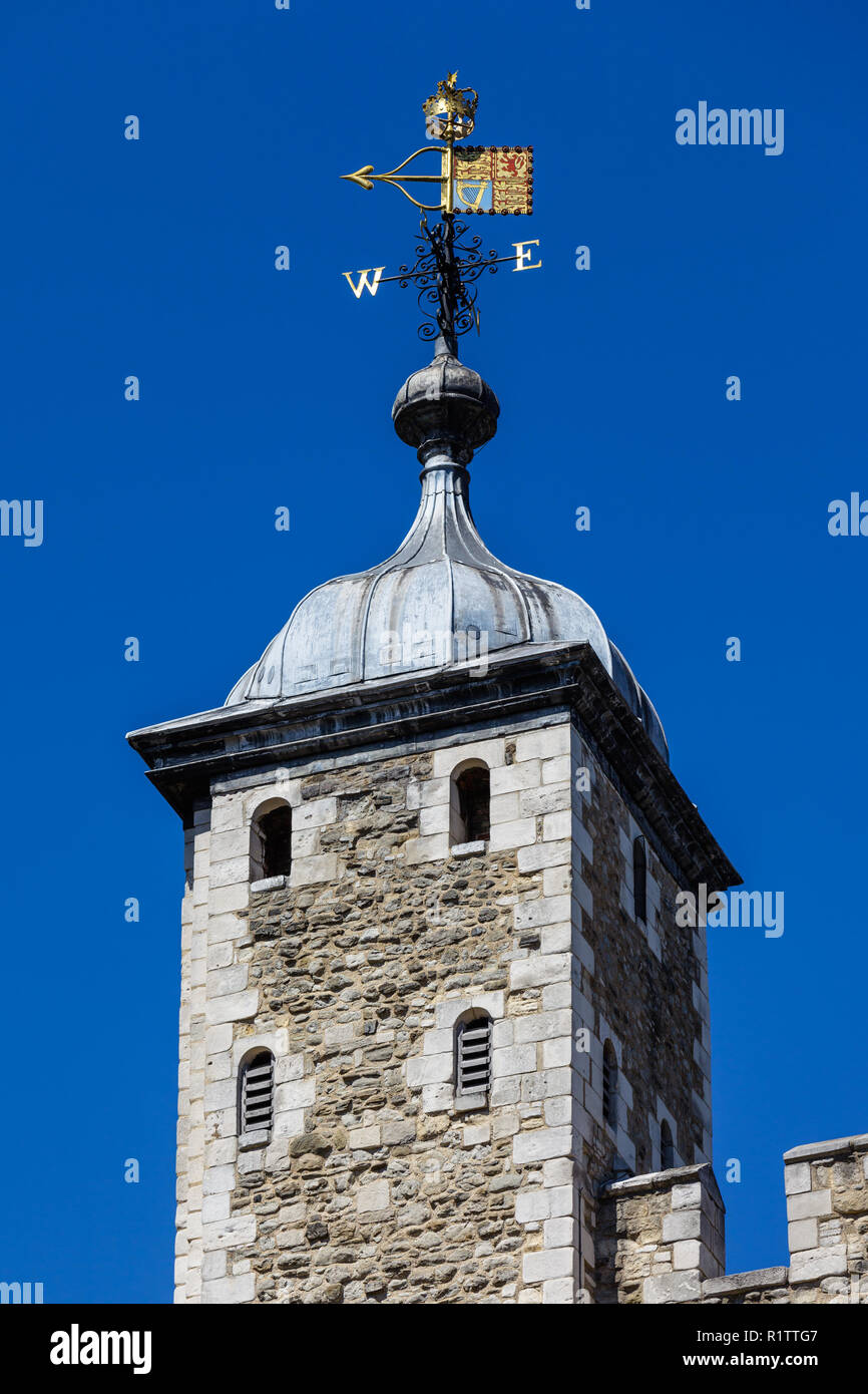 Turret tower hi-res stock photography and images - Alamy