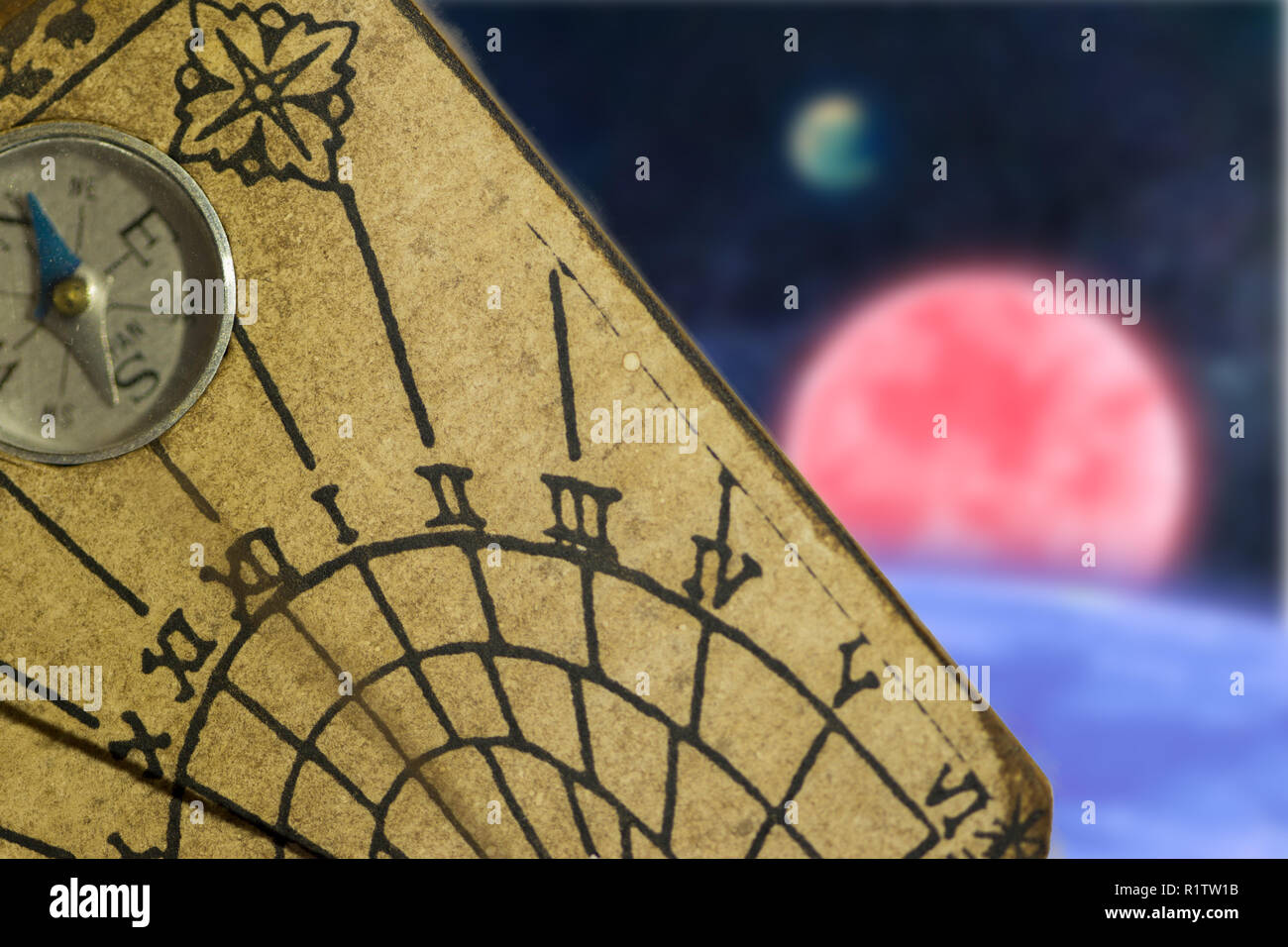 Solar compass clock hi-res stock photography and images - Alamy