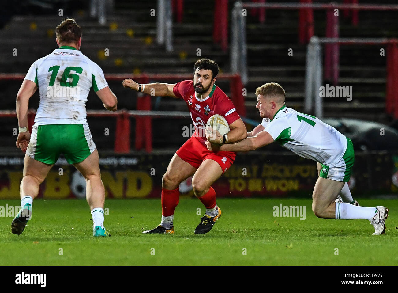 Rhys williams rugby league wales hi-res stock photography and images ...