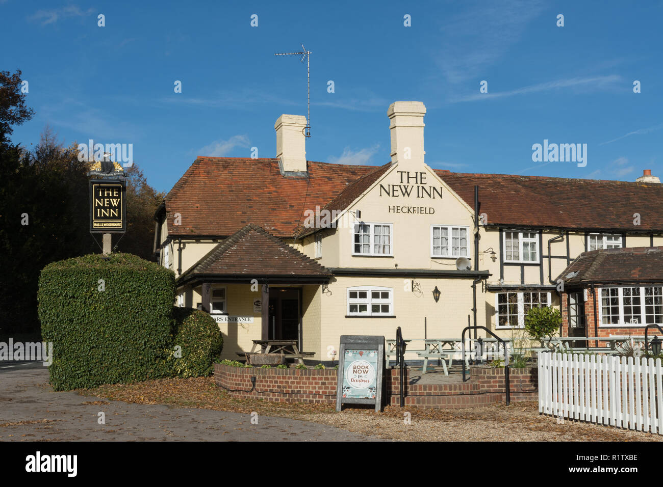 The new inn hotel hi-res stock photography and images - Alamy