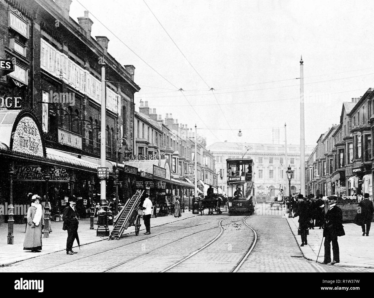 Blackpool and street hi-res stock photography and images - Alamy